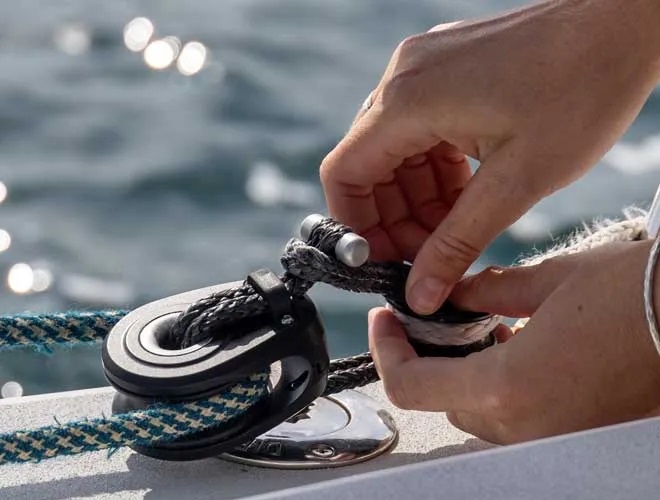 Rope Shackles: The Core of Modern Performance Sailing Systems